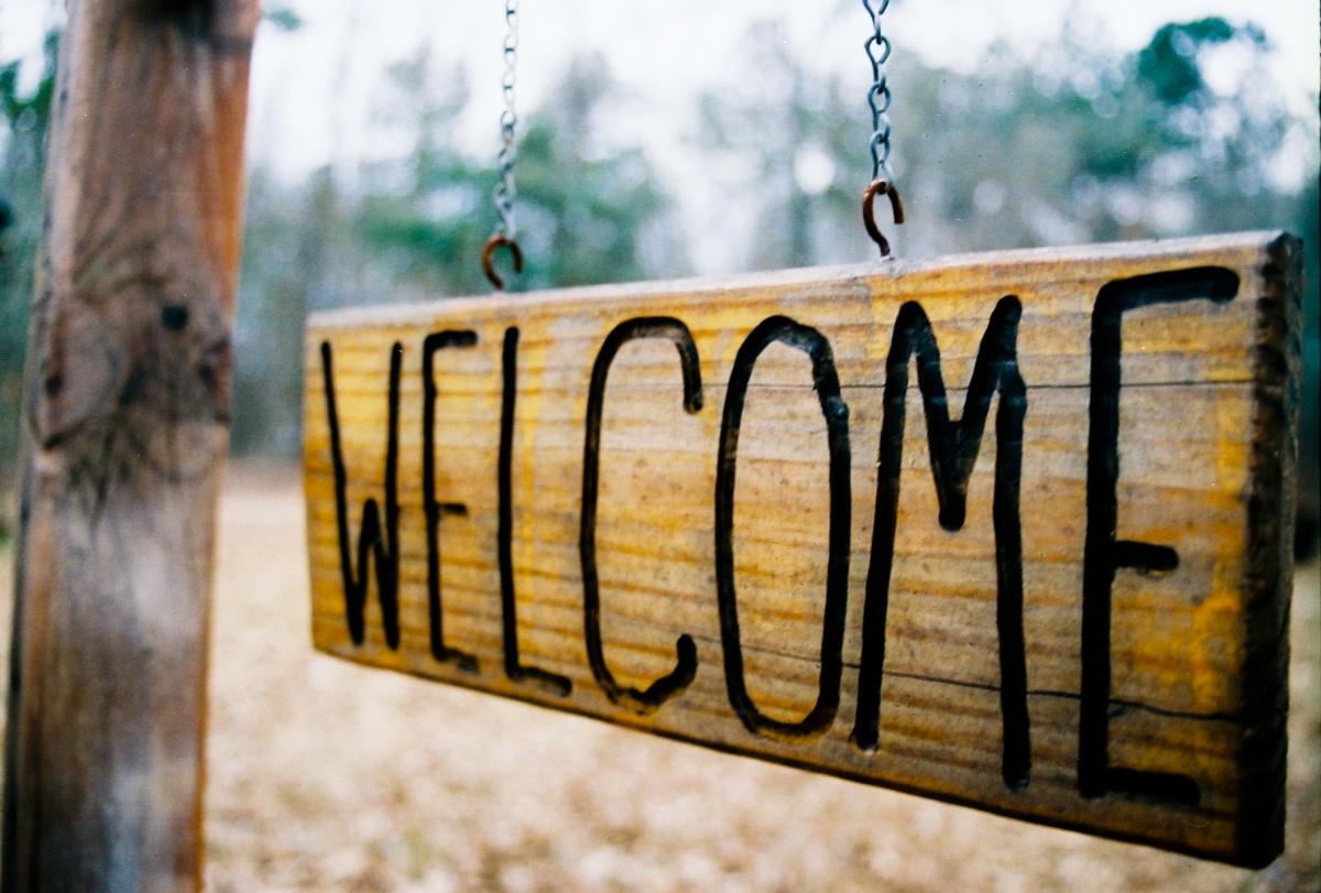 Welcome Back Lindsay! - Eye Etiquette Optical
