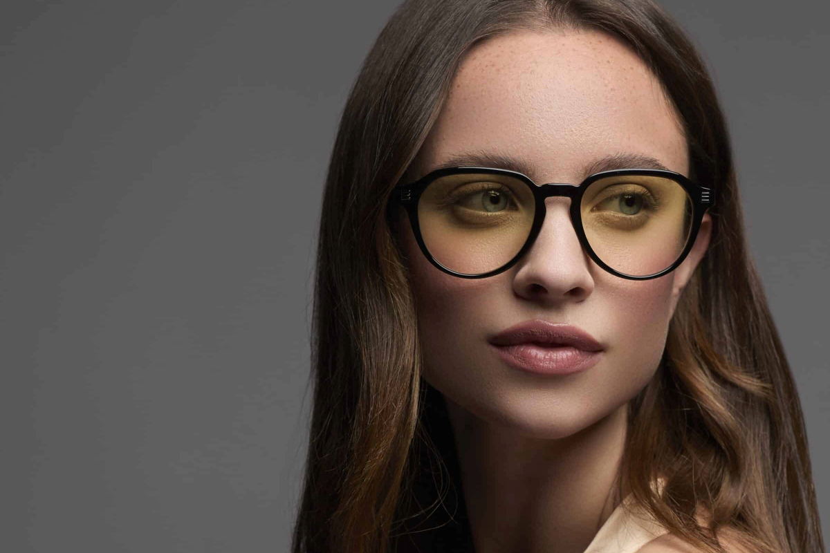 Shamir PhotoGlamour™ for Transitions® Light Intelligent Lenses™ - Eye ...